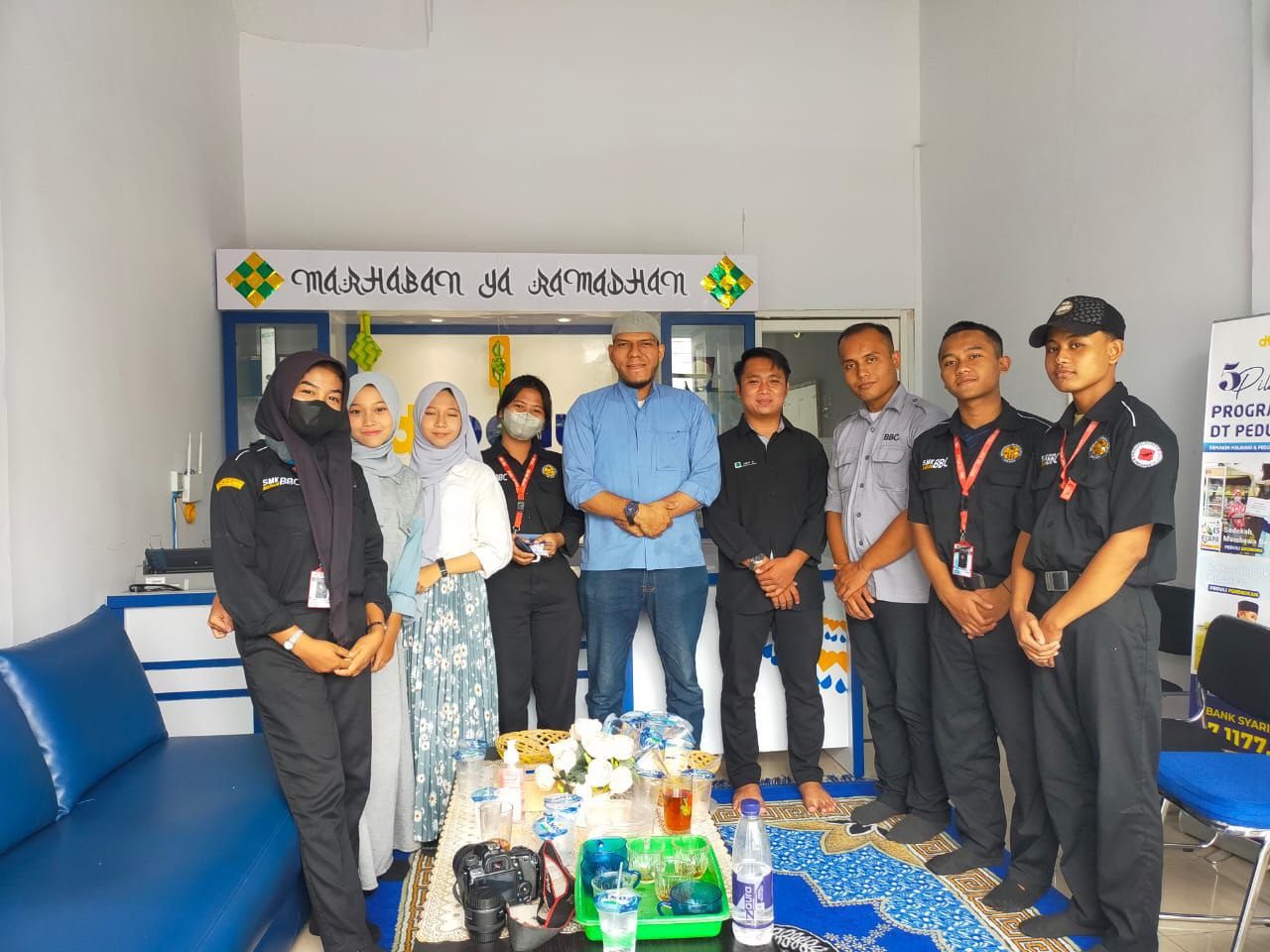 Perkuat Persaudaraan, SMK BBC Kunjungi Kantor DT Peduli Sumatra Utara ...