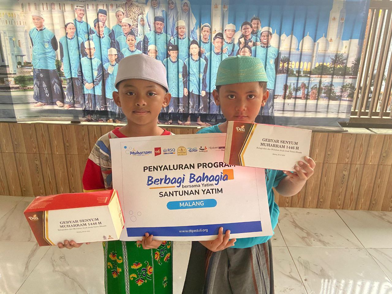 DT Peduli Malang dan Dea Bakery Salurkan Paket Roti untuk Anak Yatim