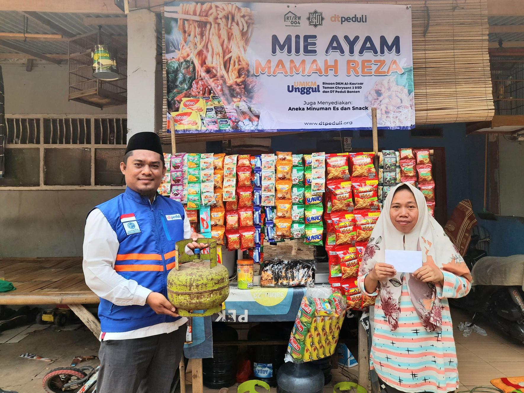 Bantuan Modal Usaha untuk 10 Penerima Manfaat dalam Program UKM Unggul ...