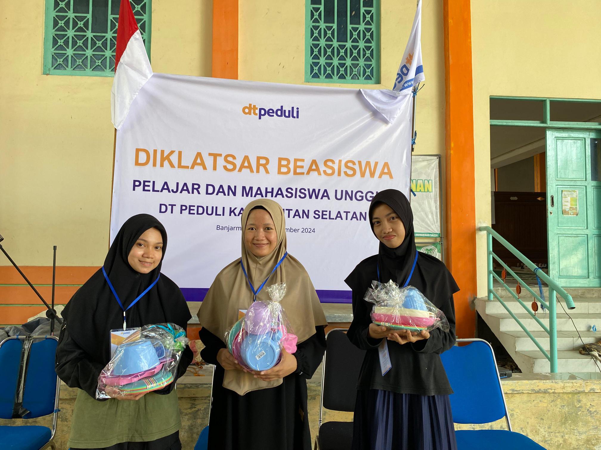 DT Peduli Kalsel Gelar Diklatsar Beasiswa Pelajar dan Mahasiswa Unggul ...
