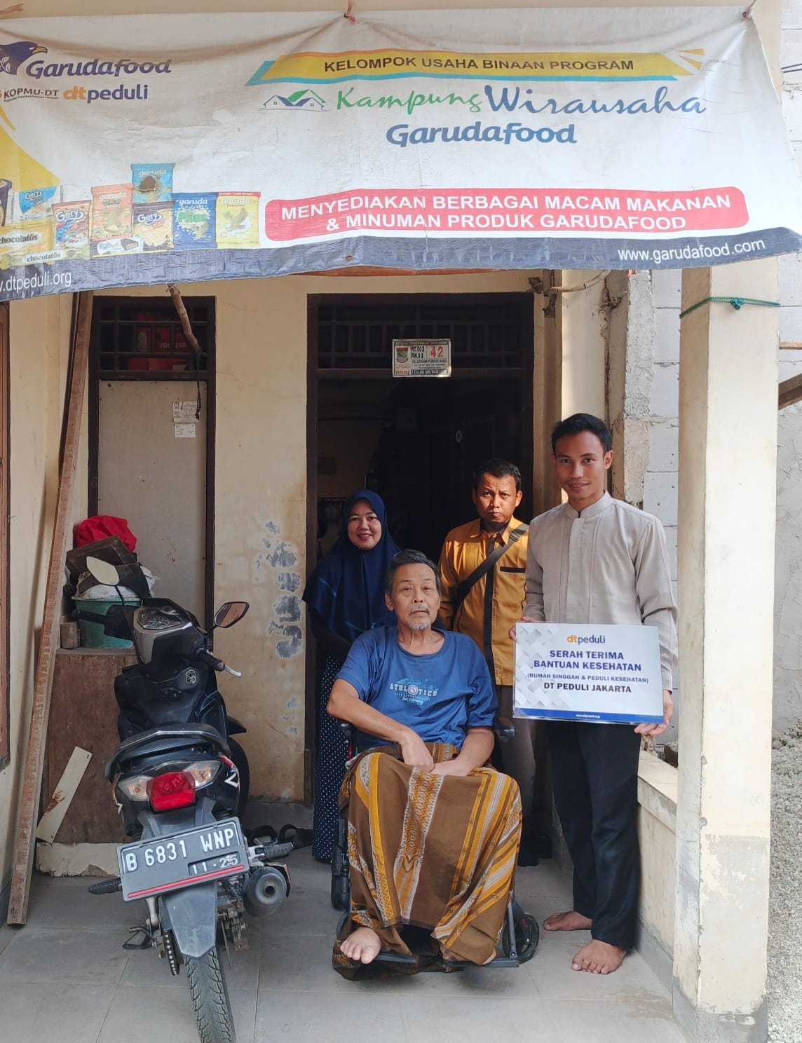Bantuan Kursi Roda DT Peduli DKI Jakarta Bantu Said Lebih Mandiri | DT ...